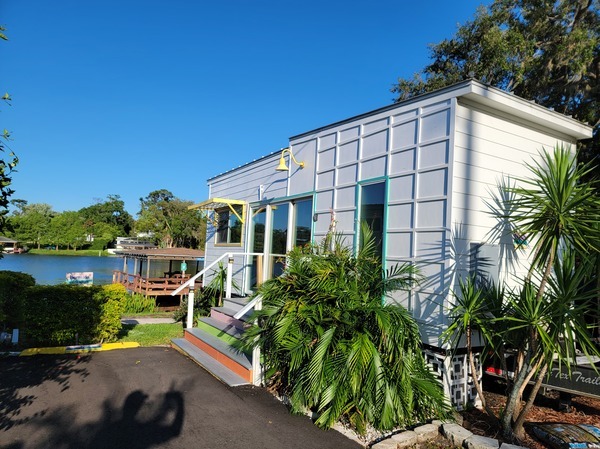 Orlando Lakefront-Tiny Home Community| Best Vacation Rental